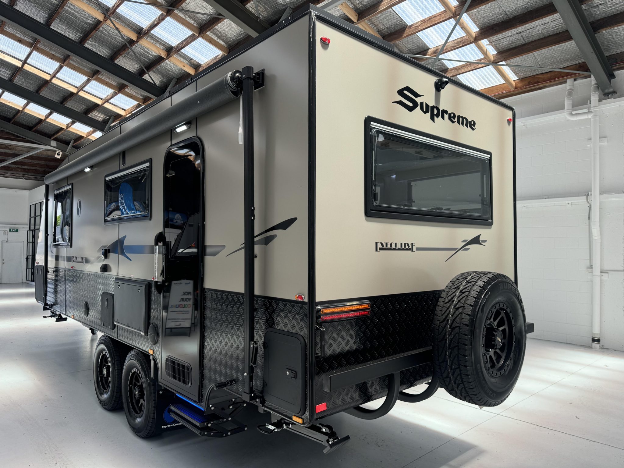 Supreme Executive 22ft Luxury Caravan - Fortis Caravans NZ