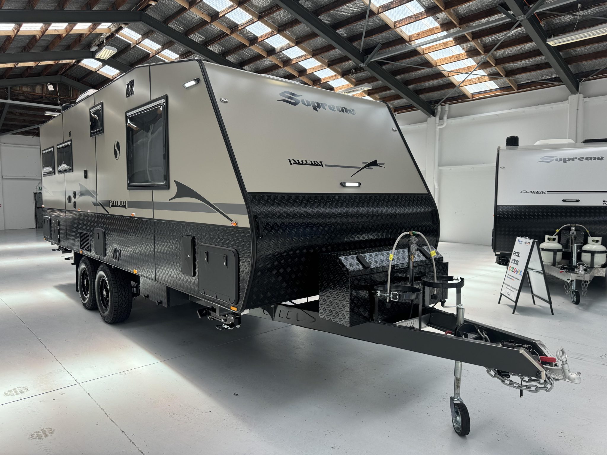 Supreme Executive 22ft Luxury Caravan - Fortis Caravans NZ