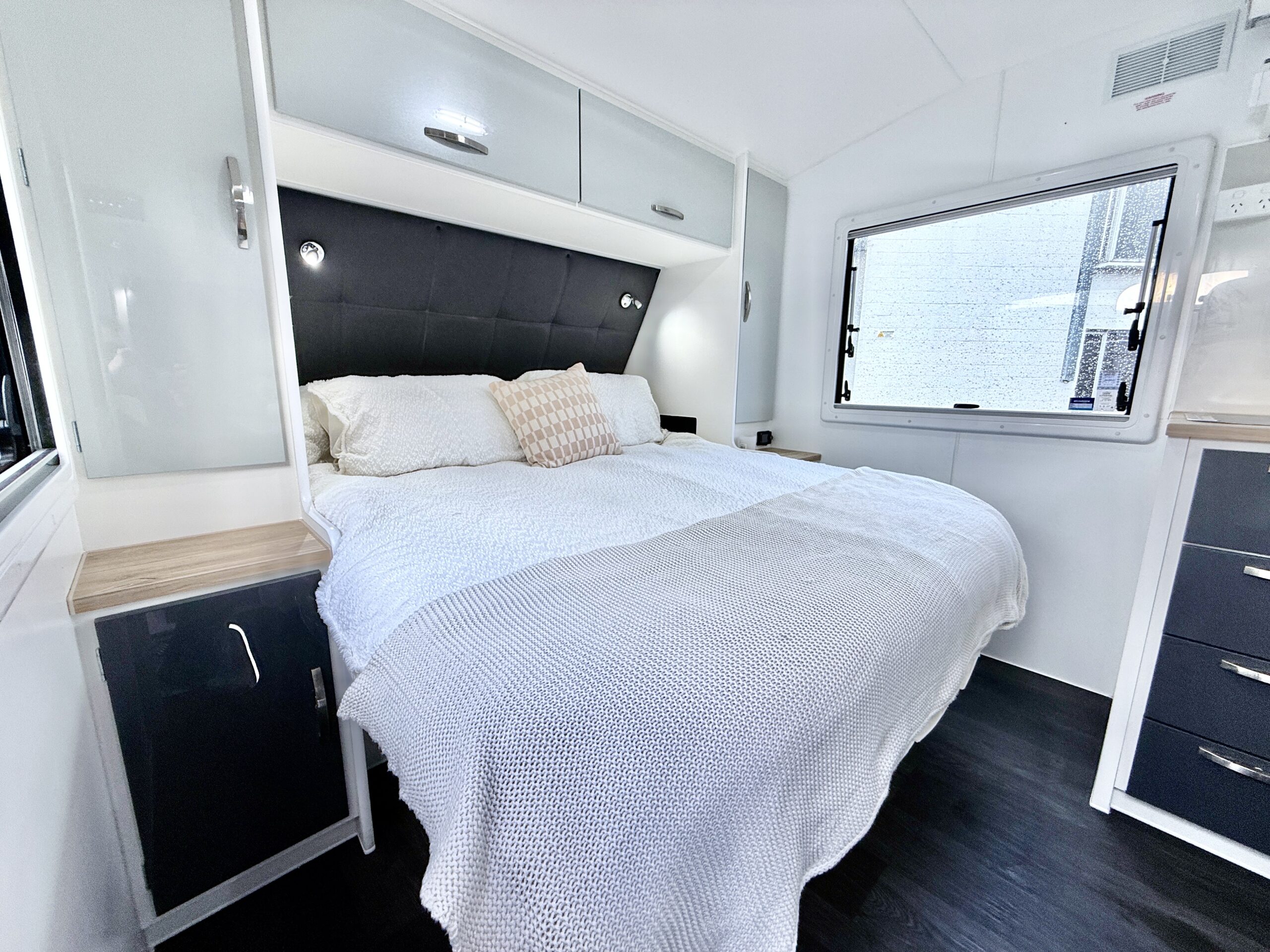 Leader Gold 22.6ft Double Bunk - Fortis Caravans NZ