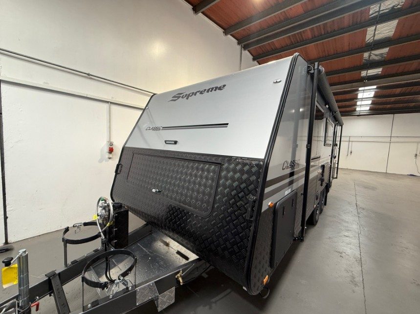 Supreme Tourer 20Ft Cafe Rear Ensuite - Fortis Caravans NZ